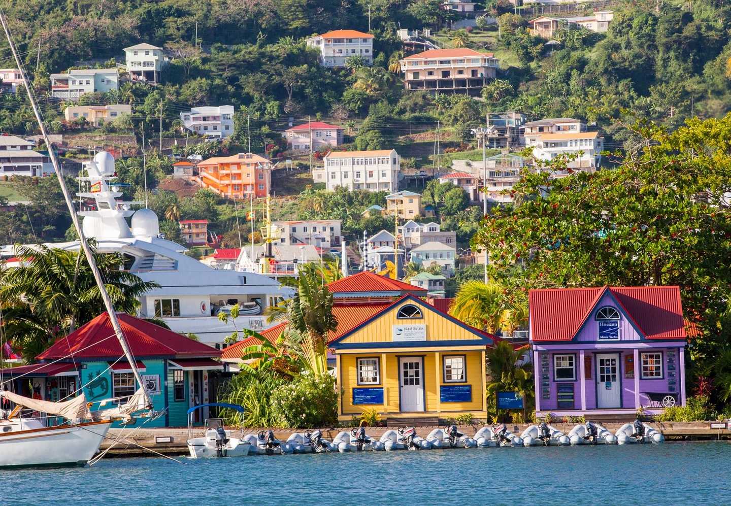 Luxury marinas worldwide - Camper & Nicholsons Marinas